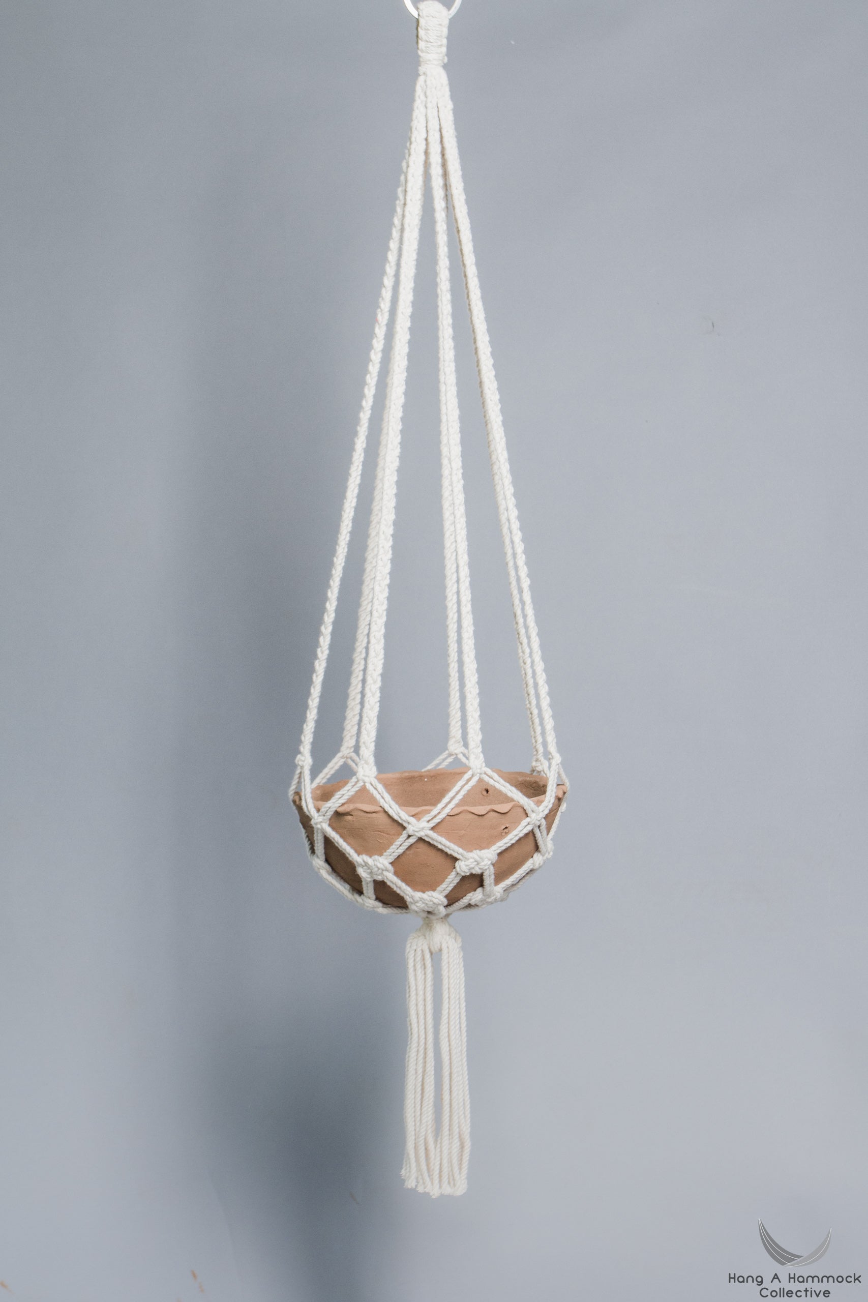 2 x Plant Hangers in Macrame, Plant holder in Cream - Model 03 - Fair ...